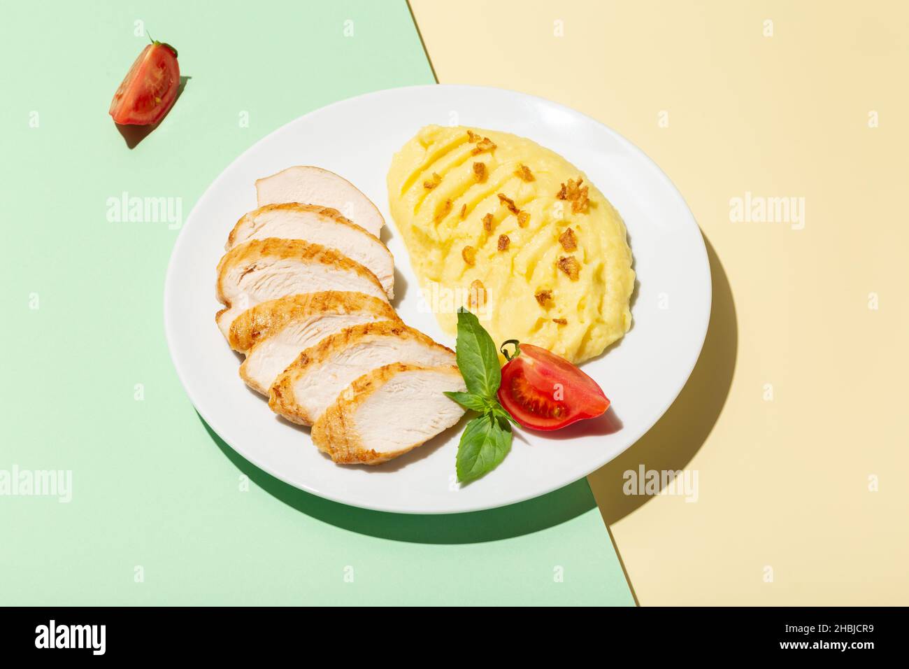 Grilled chicken sweet potato mash hi-res stock photography and images ...