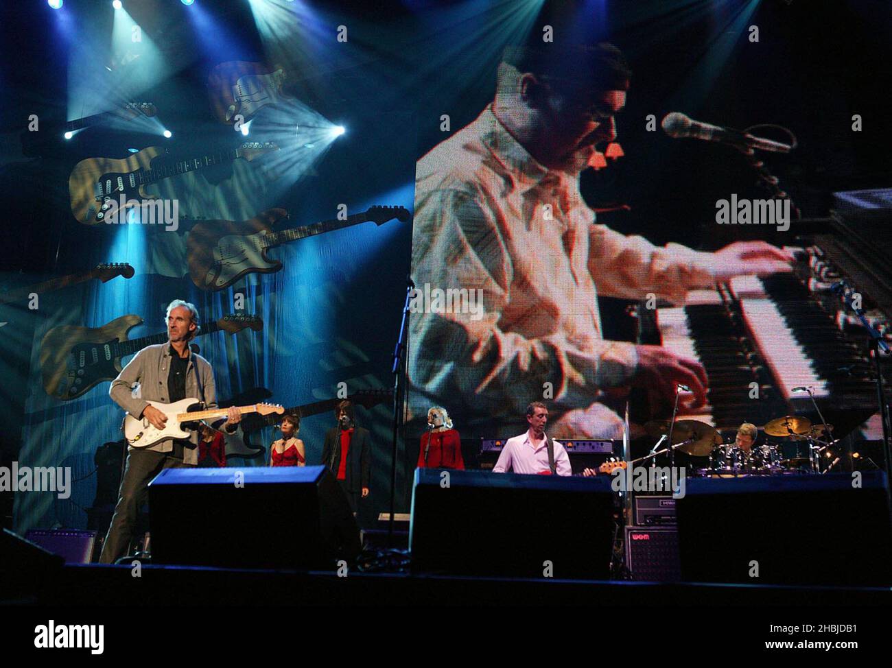 Paul rutherford stage hi-res stock photography and images - Alamy