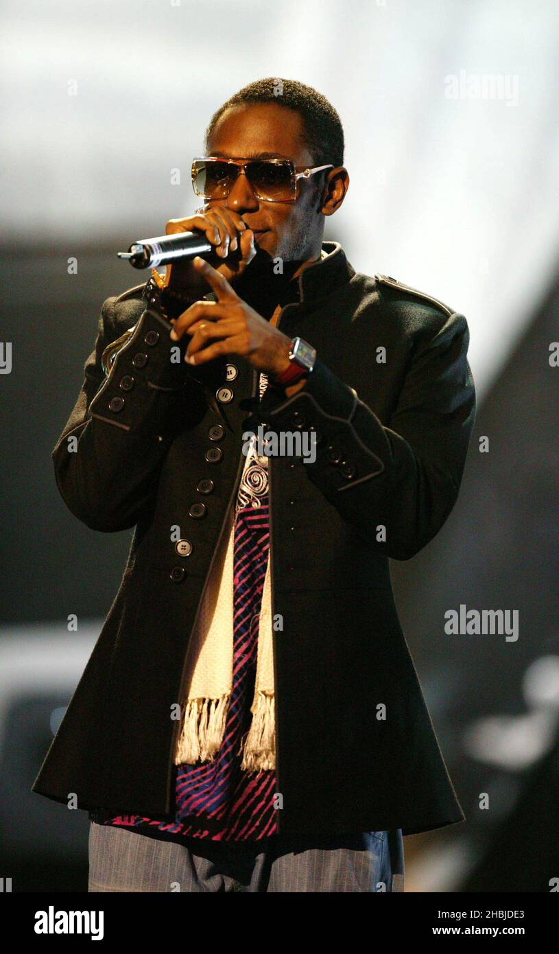 Mos Def live on stage at the Mobo Awards 2004 at The Royal Albert Hall ...