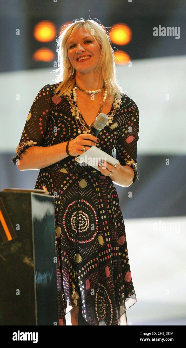 Jo whiley on stage hi-res stock photography and images - Alamy