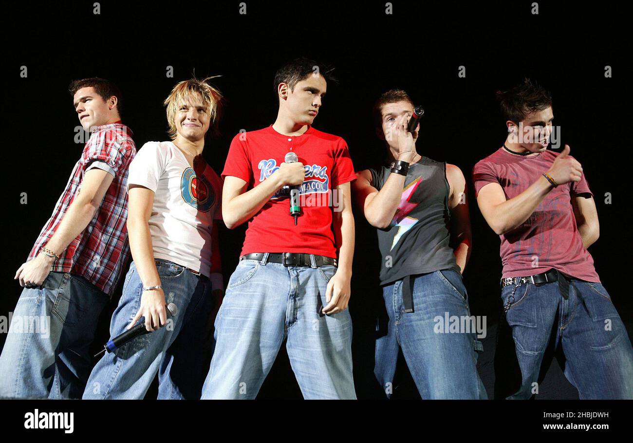 2004 in london aaron buckingham hi-res stock photography and images - Alamy