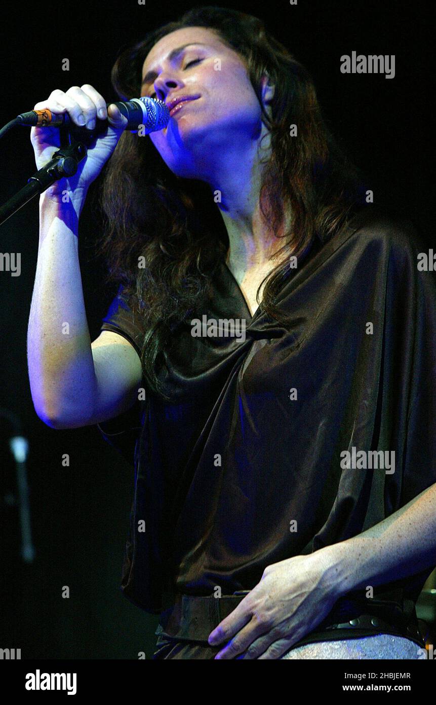 Singer turned actress hi-res stock photography and images - Alamy