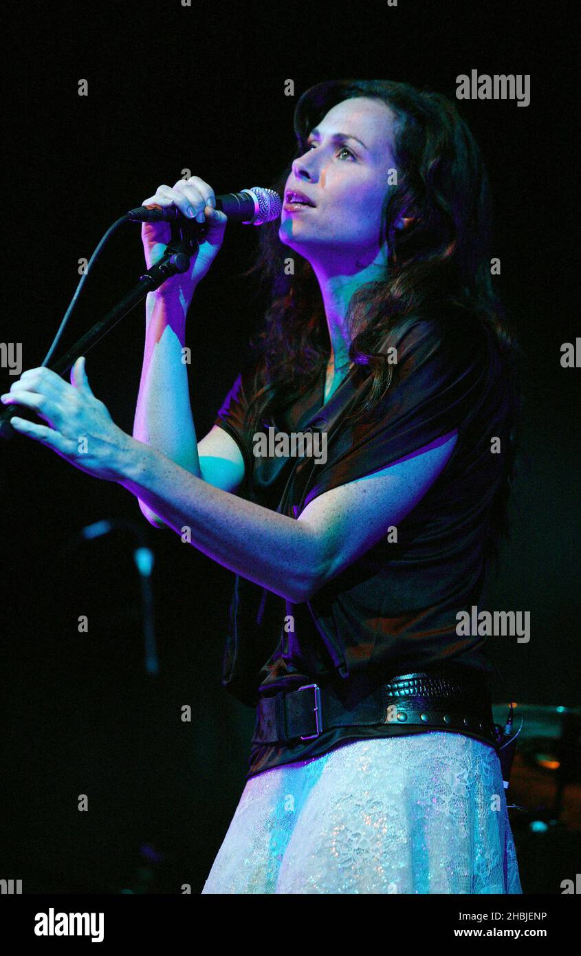 Actress singer minnie driver hi-res stock photography and images - Alamy