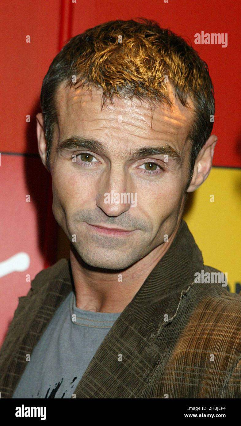 Marti Pellow from Wet Wet Wet promote their upcoming new album, and ...