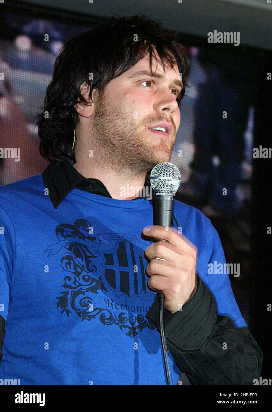 Singer Daniel Bedingfield performs live and signs copies of his new ...