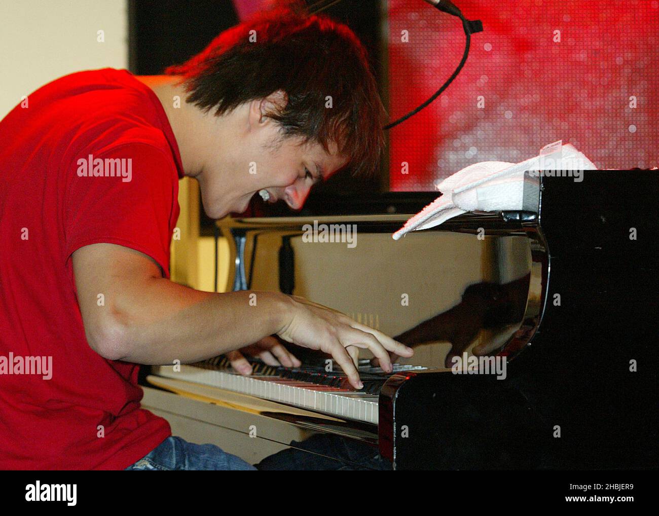 Jazz singer Jamie Cullum performs live and signs copies of his new ...