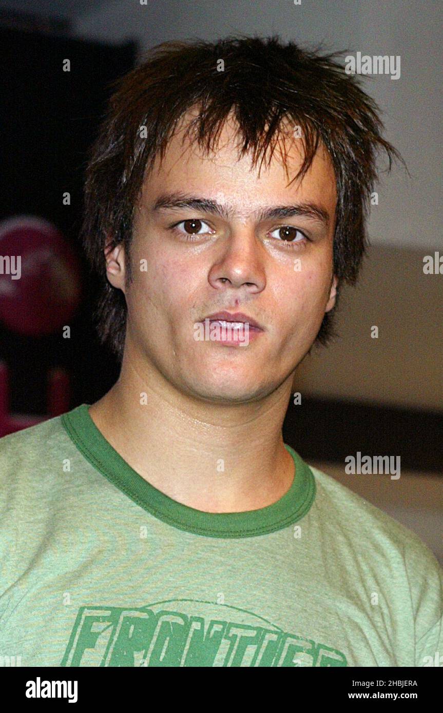 Jazz singer Jamie Cullum performs live and signs copies of his new ...