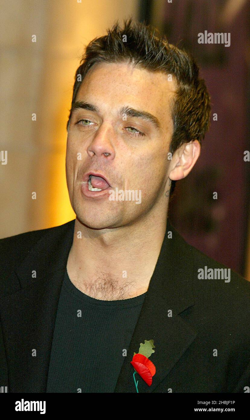 Robbie williams 1990s hi-res stock photography and images - Alamy