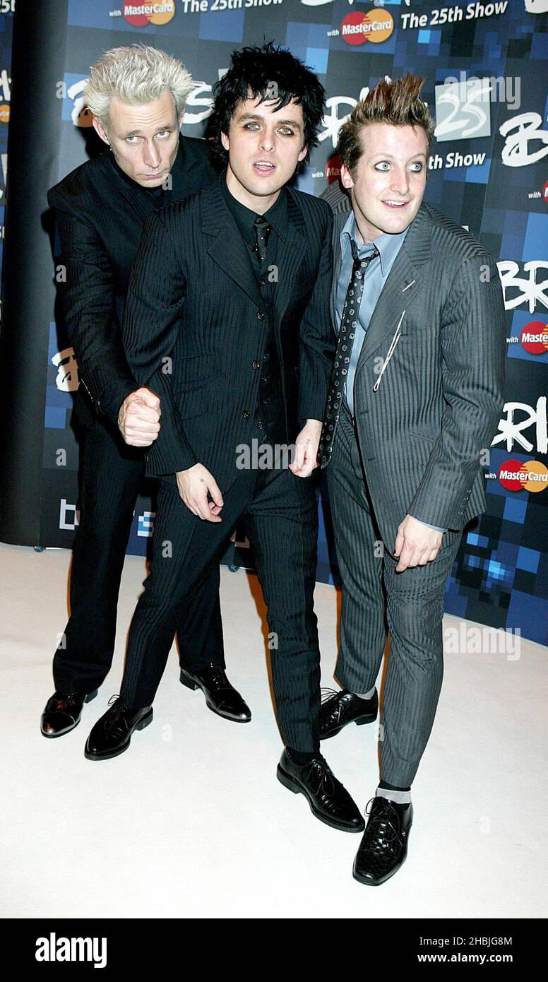 Green press hi-res stock photography and images - Alamy