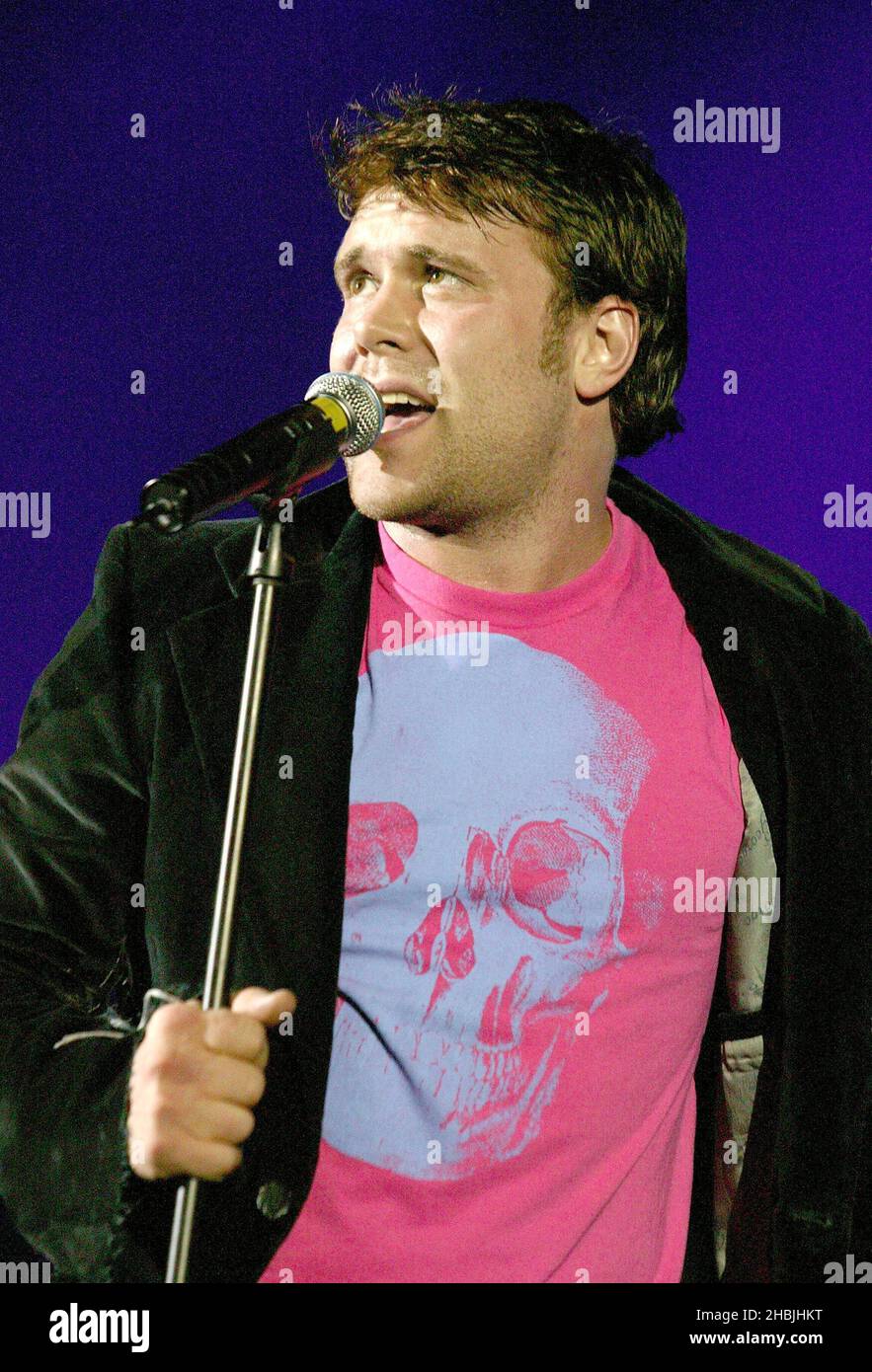 Studio album hi-res stock photography and images - Alamy