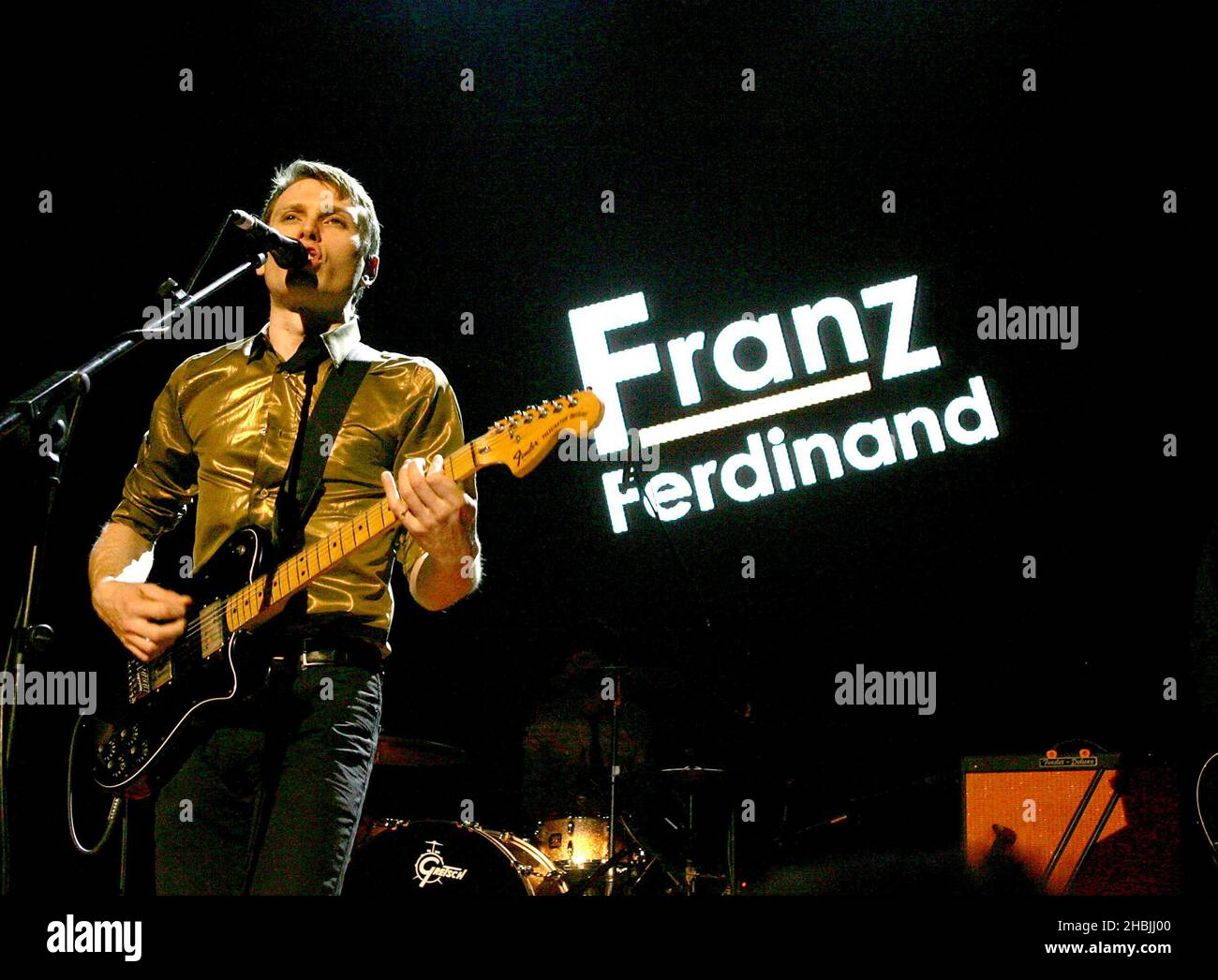 Scottish band franz ferdinand perform on stage hi-res stock photography ...