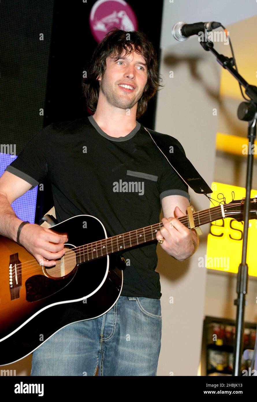 James Blunt Hotly tipped Brit singer-songwriter performs live and signs ...