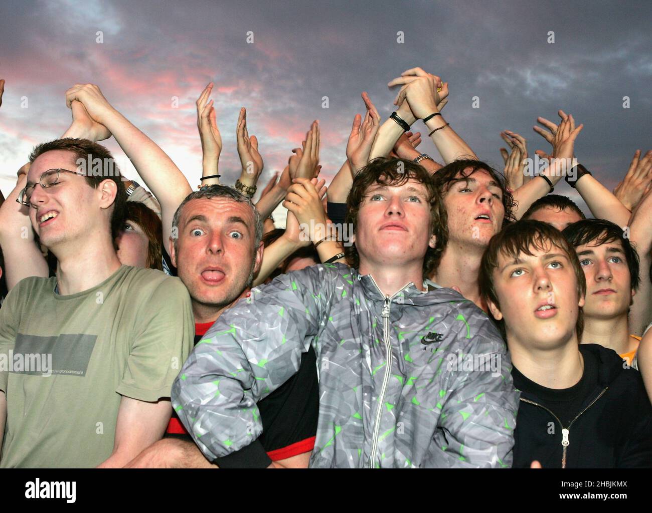 Crowds at the 02 Wireless Festival in Hyde Park on June 30, 2005 in ...