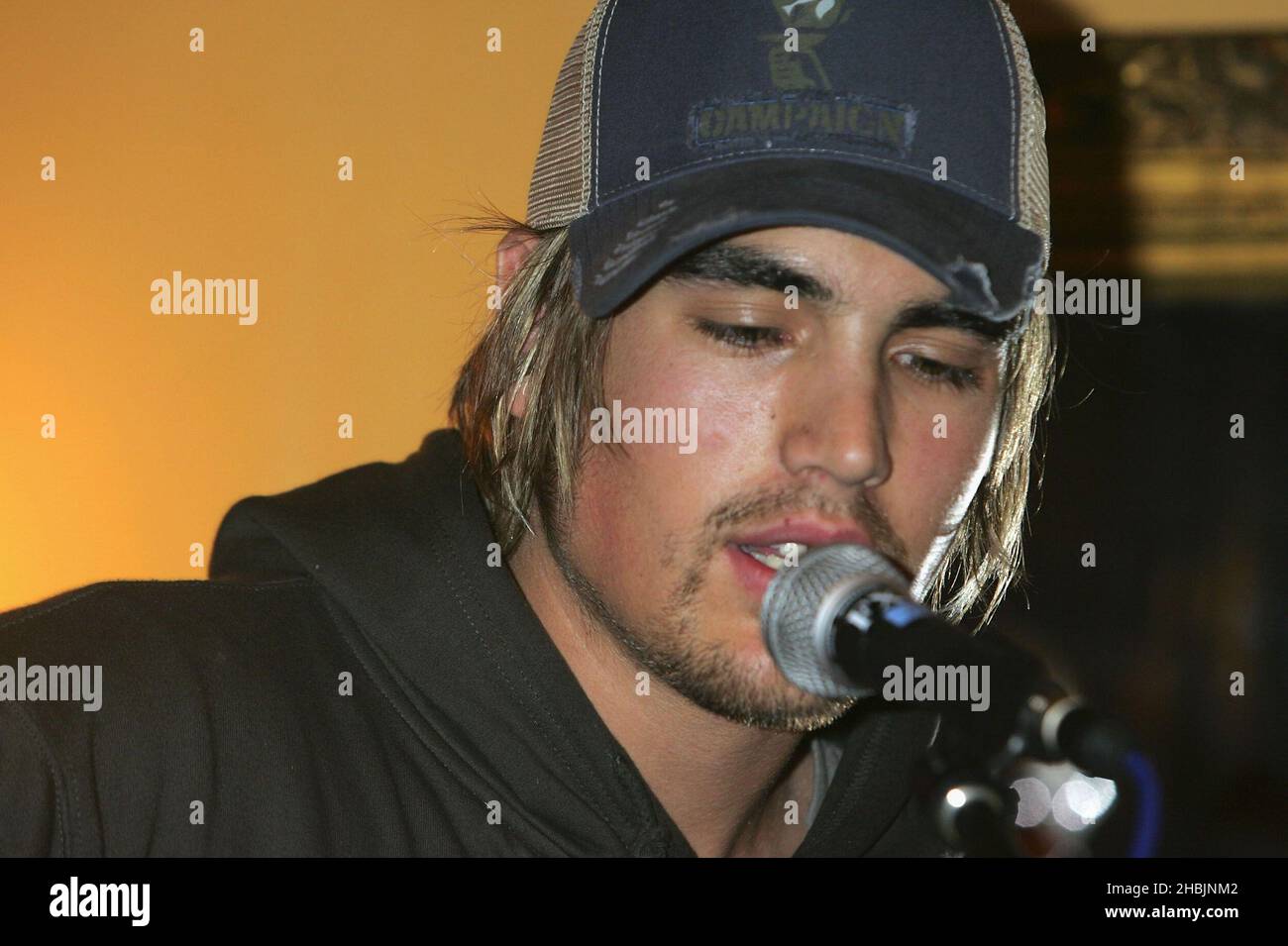 Charlie Simpson and Alex Westaway of Fightstar perform acoustic live on ...