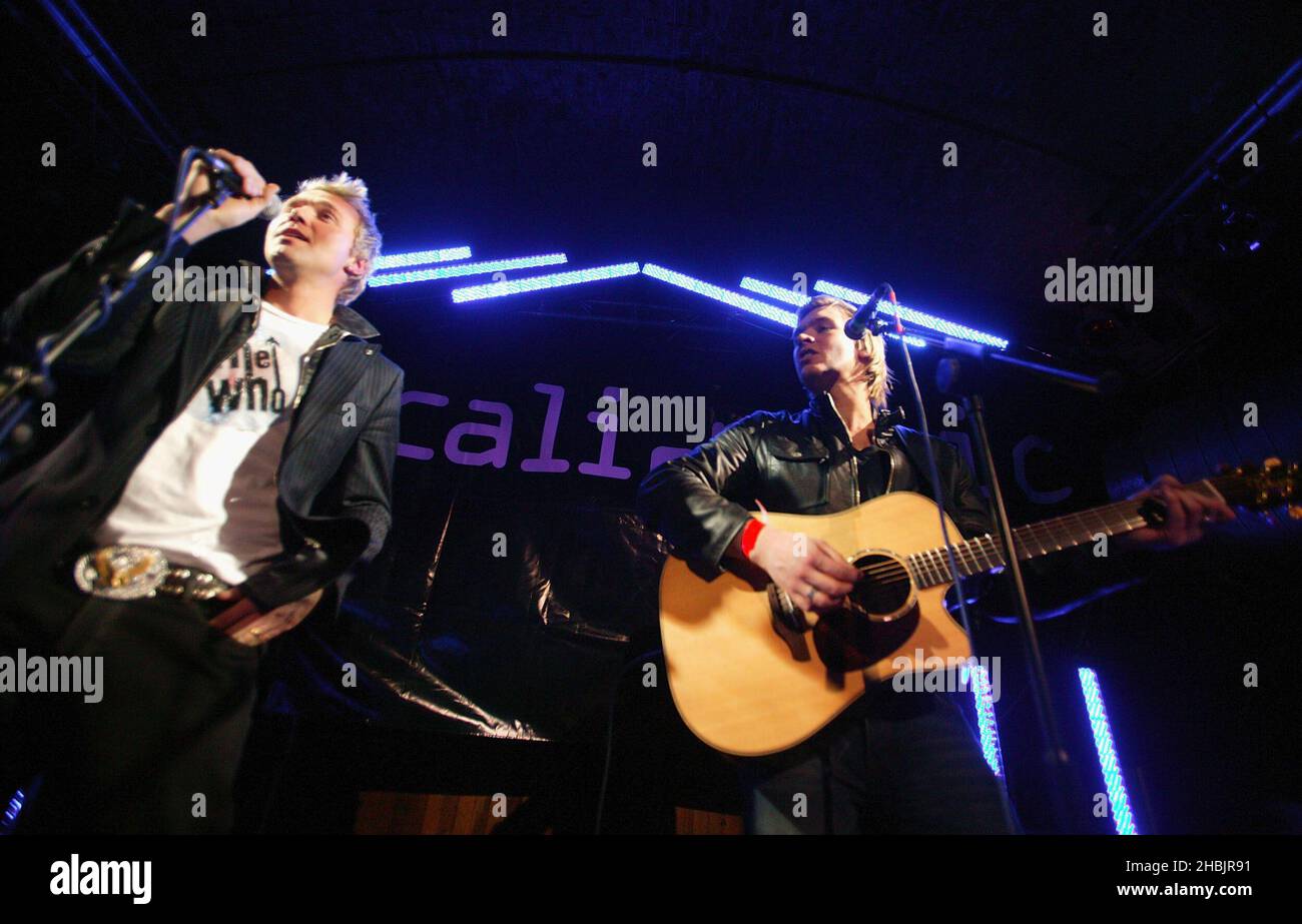 Andrew and carl pemberton of journey south hi-res stock photography and ...