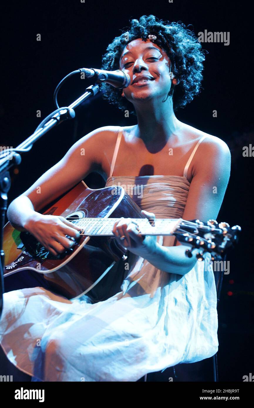 Corinne Bailey Rae Stock Photo - Alamy