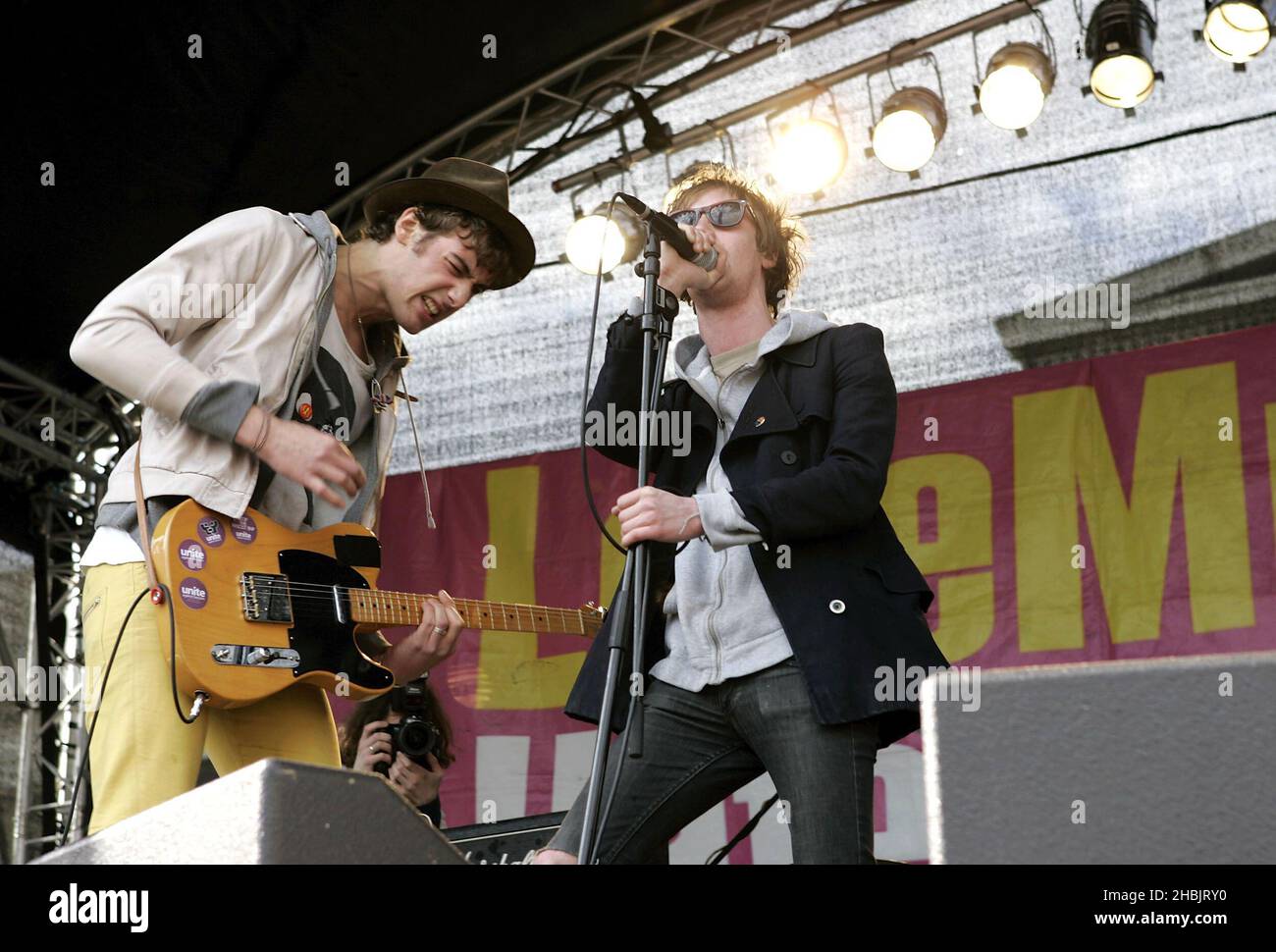 The Paddingtons performing Stock Photo - Alamy