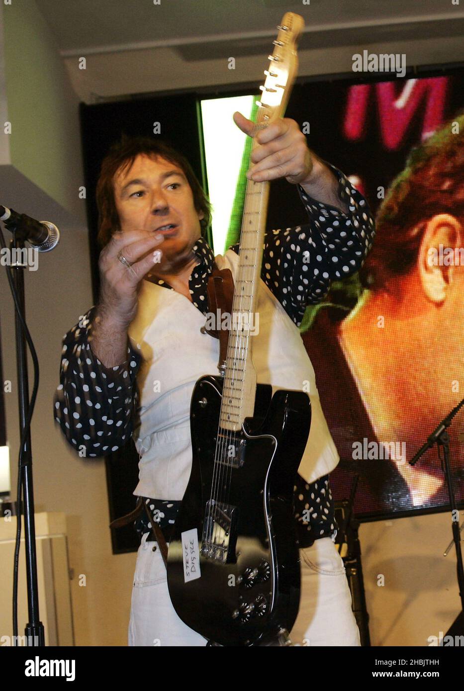 Steve Diggle, Pete Shelley, Steve Garvey and Danny Farrant of the ...