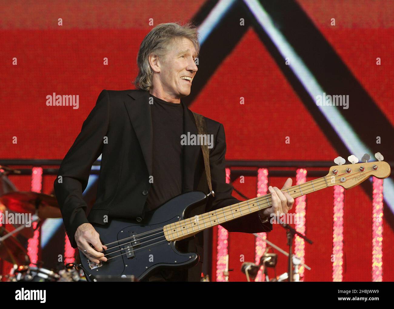 Roger Waters performing Stock Photo - Alamy