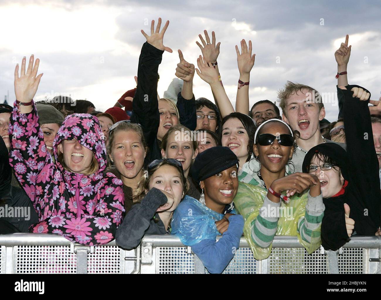 Crowd scene at the Reading Festival, in Reading Stock Photo - Alamy