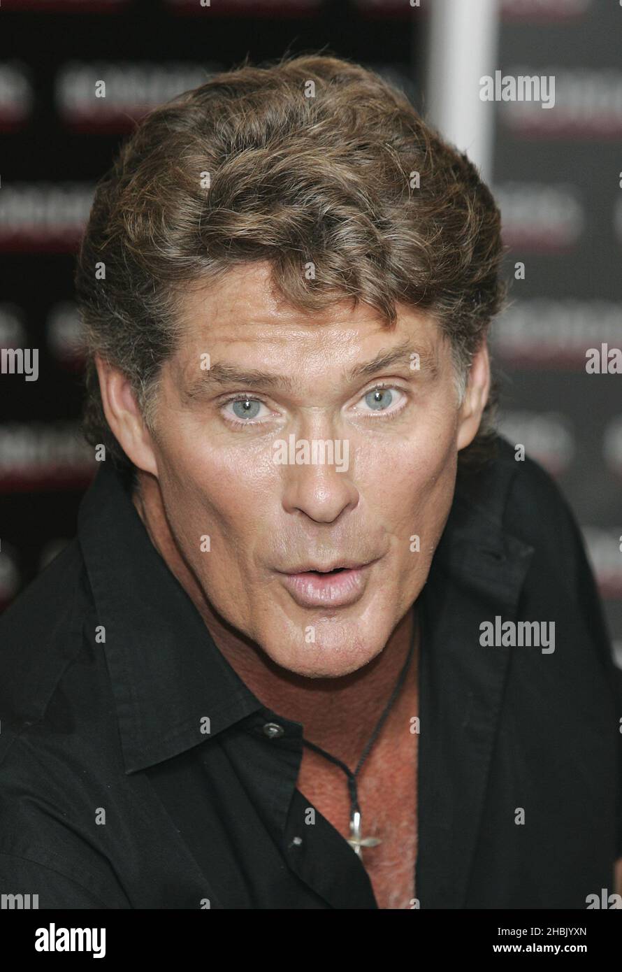 David Hasselhoff book signing, Boarders, London Stock Photo - Alamy