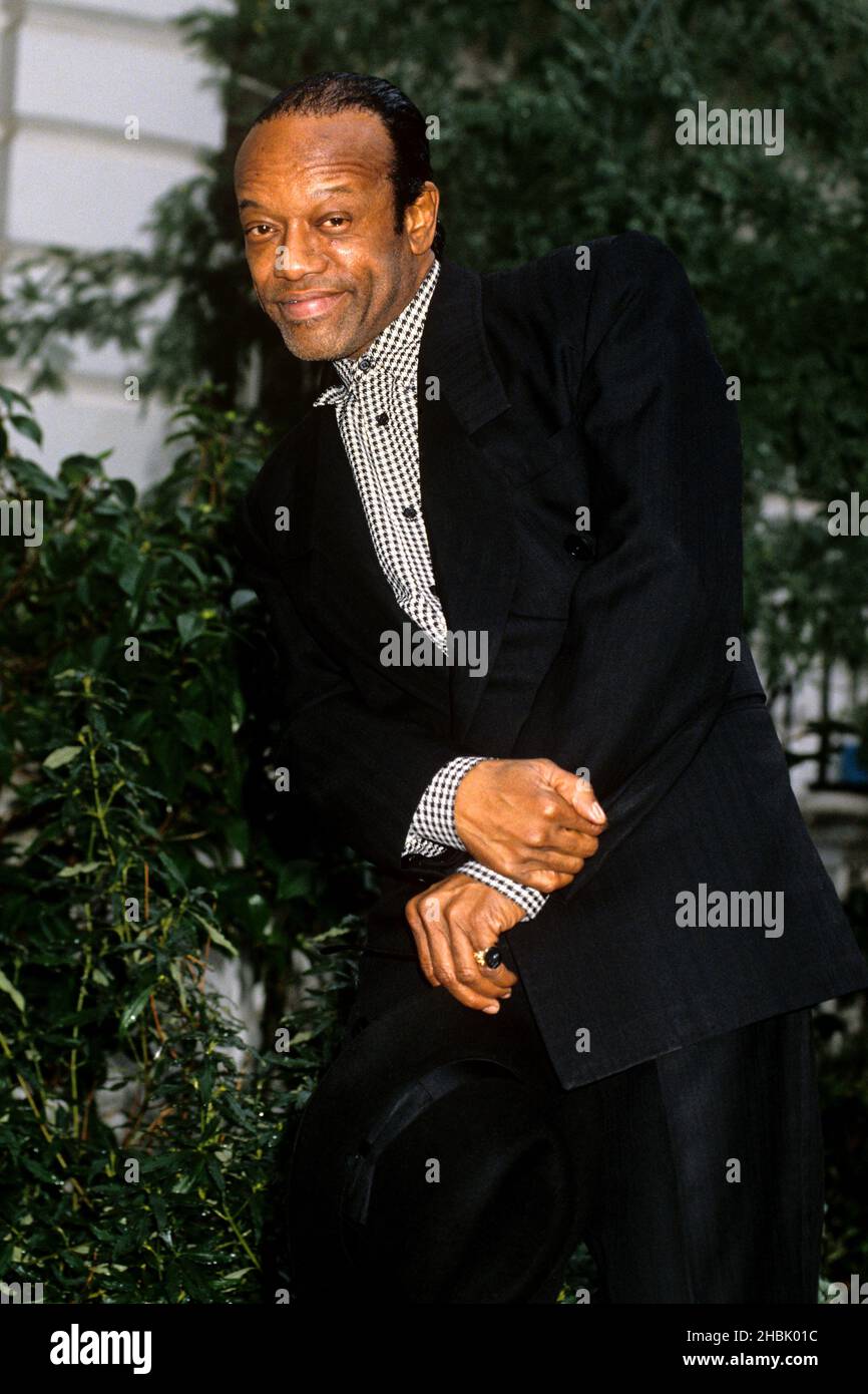Bobby womack hi-res stock photography and images - Alamy