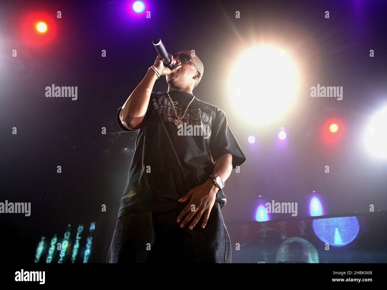 Jay Z performs at the Wembley Arena on September 24, 2006 in London ...