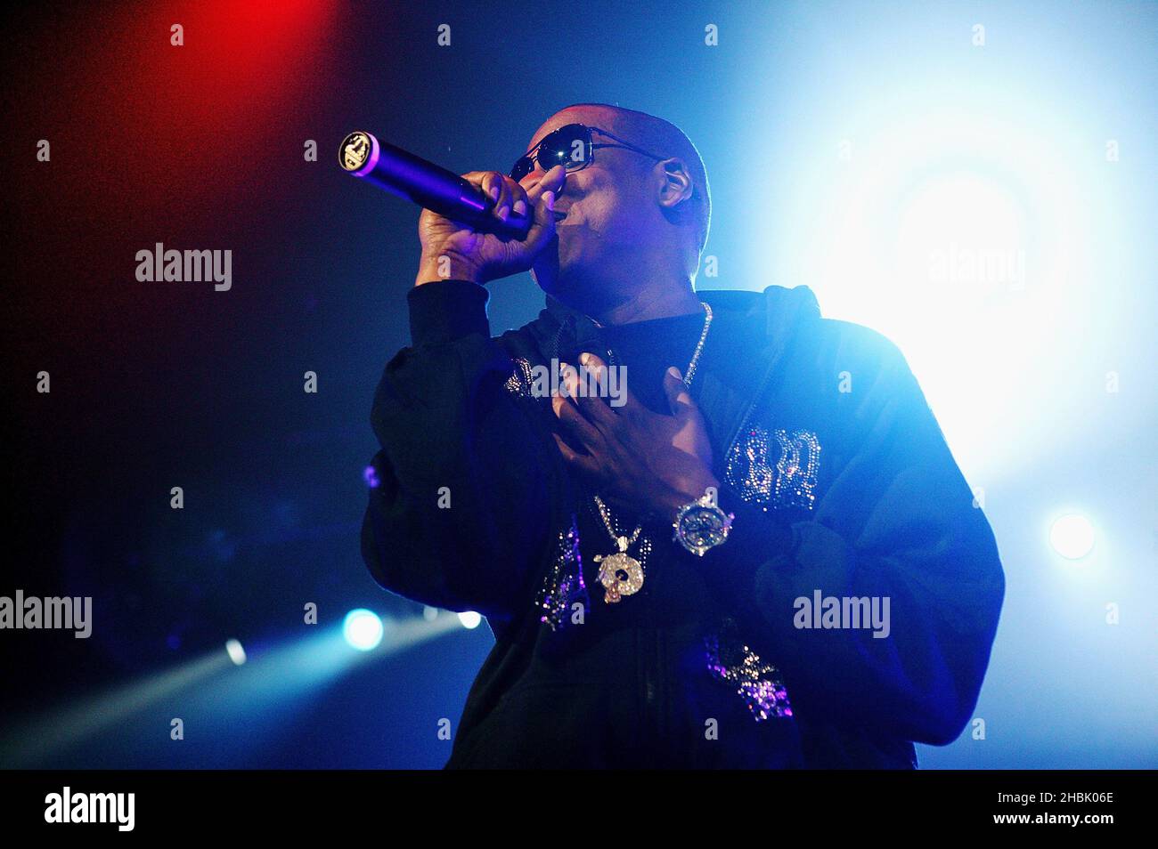 Jay Z performs at the Wembley Arena on September 24, 2006 in London ...