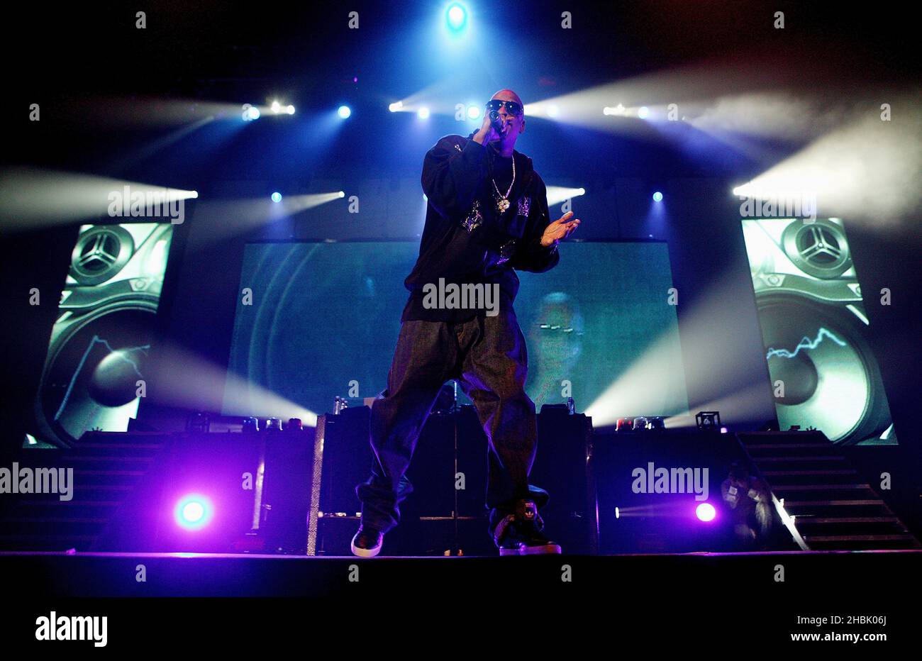 Jay Z performs at the Wembley Arena on September 24, 2006 in London ...