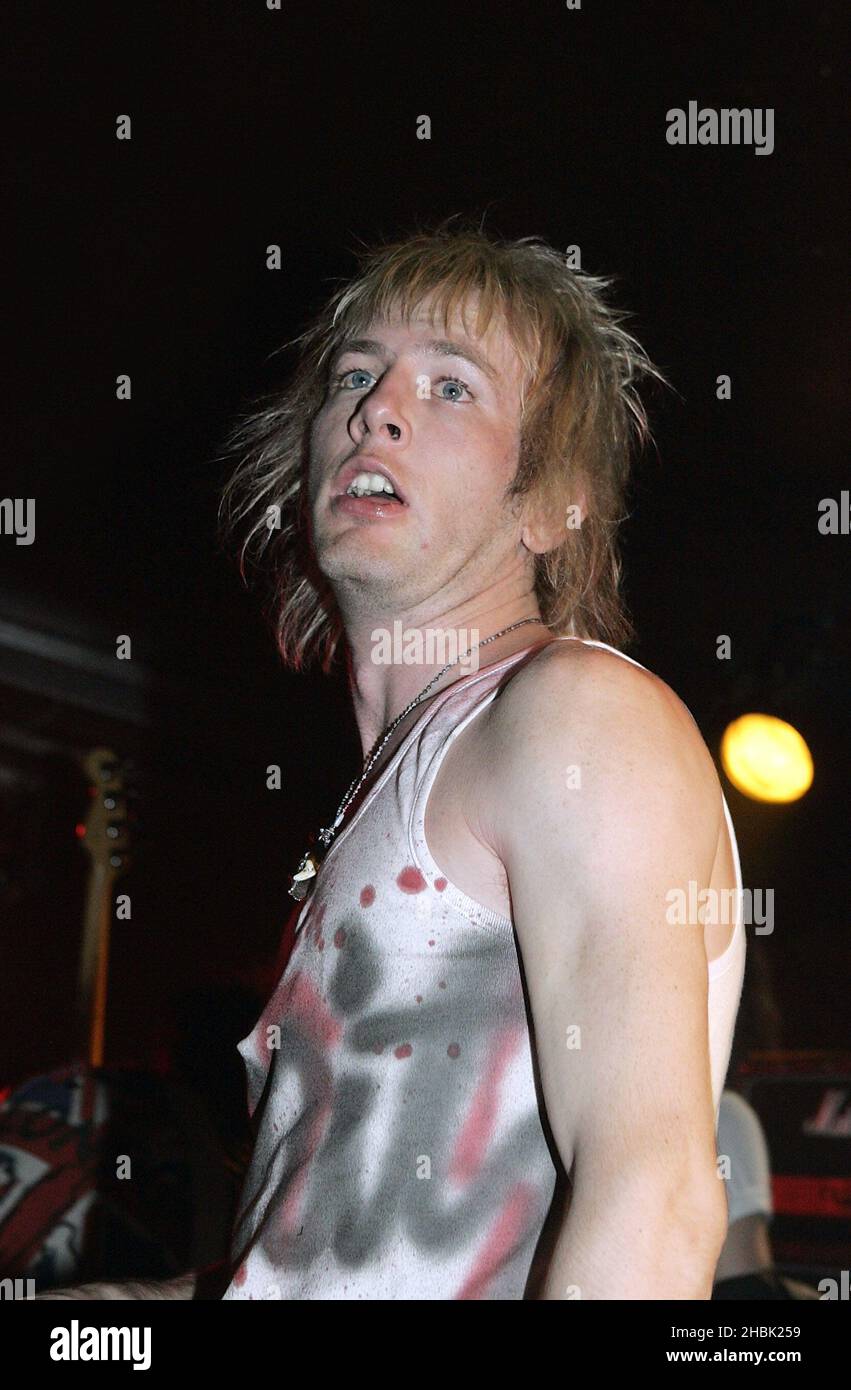 Donny Tourette, lead singer of Towers of London, and his band perform ...