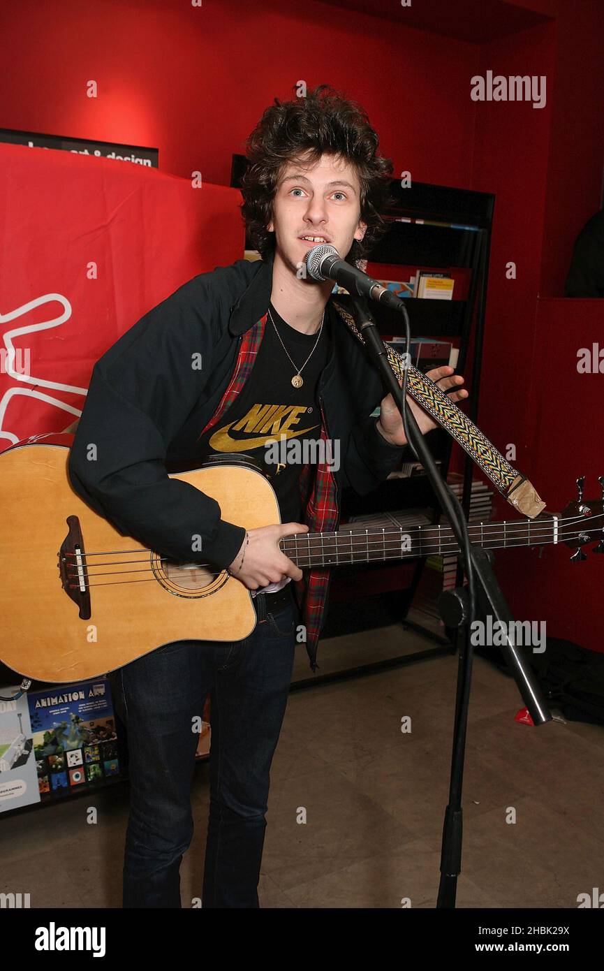 London on january 17 hi-res stock photography and images - Alamy