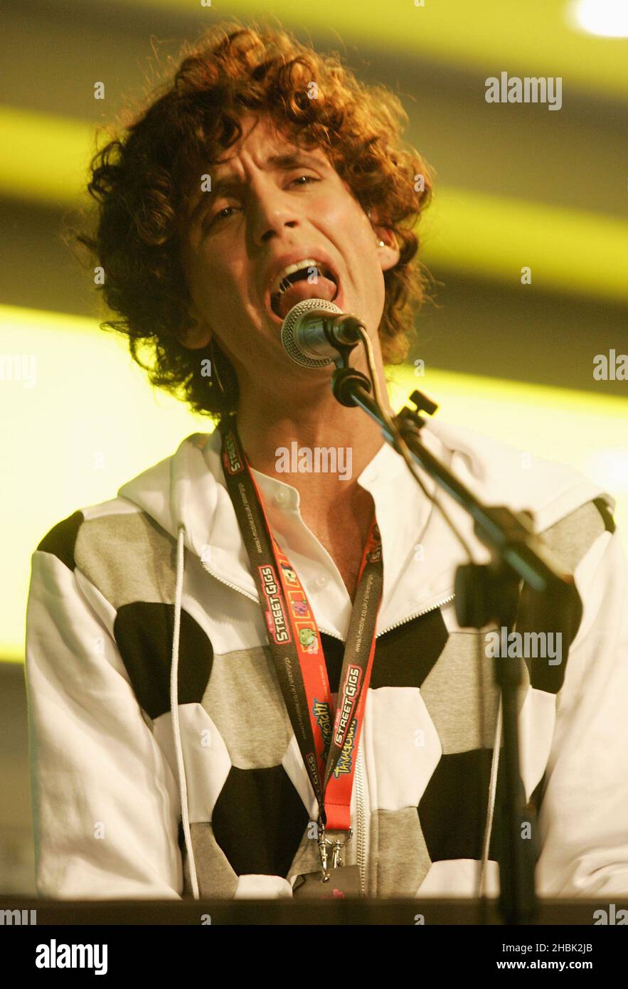Mika in concert london hi-res stock photography and images - Alamy