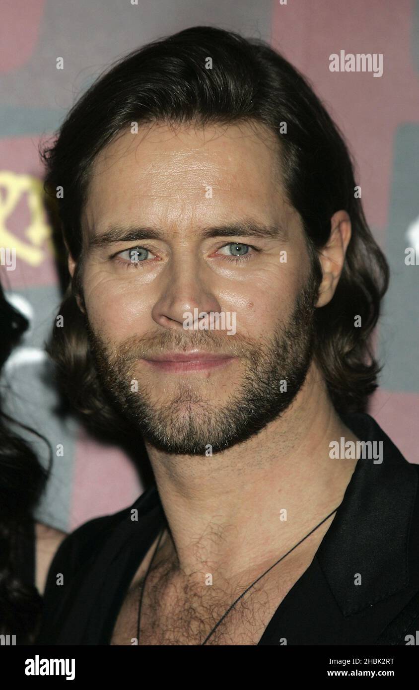 Brit pop band hi-res stock photography and images - Alamy