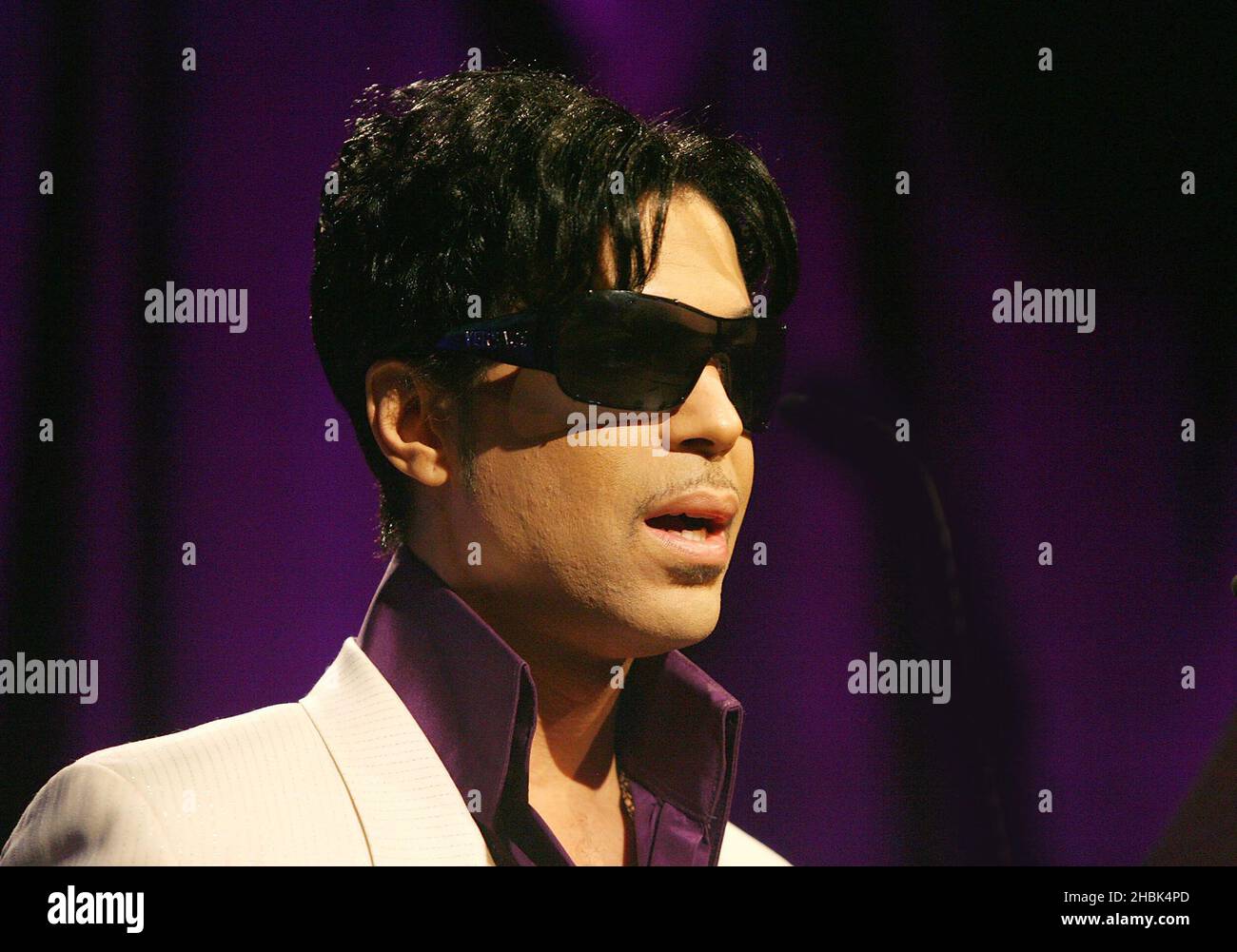 21 date hi-res stock photography and images - Alamy