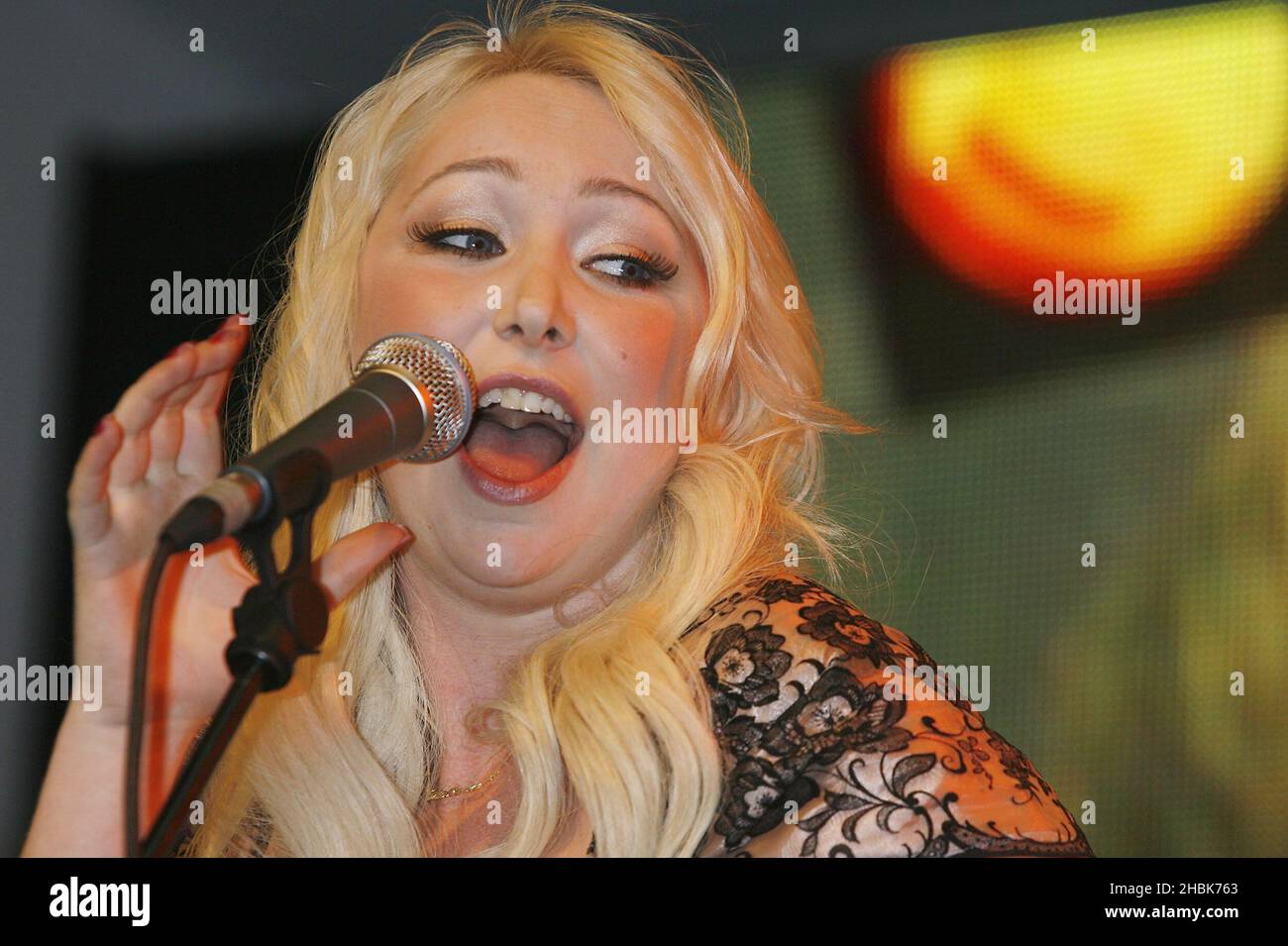 Victoria Hart performs at HMV, Oxford Street in London Stock Photo - Alamy