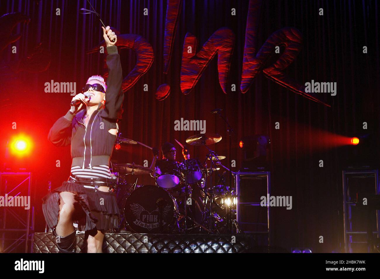 Pink singer hi-res stock photography and images - Alamy