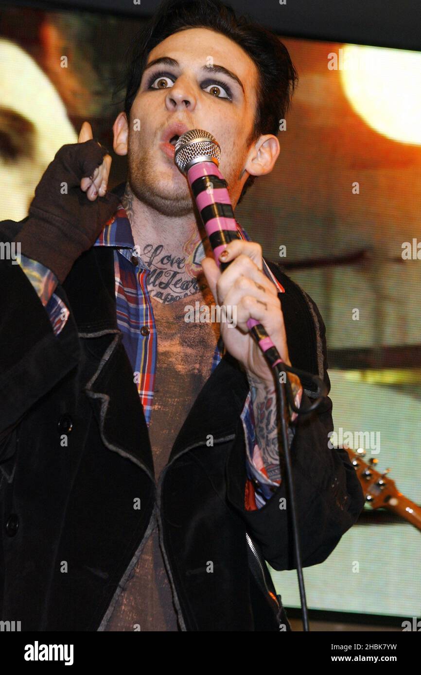 wiL Francis, lead singer of the band Aiden performs during an instore ...