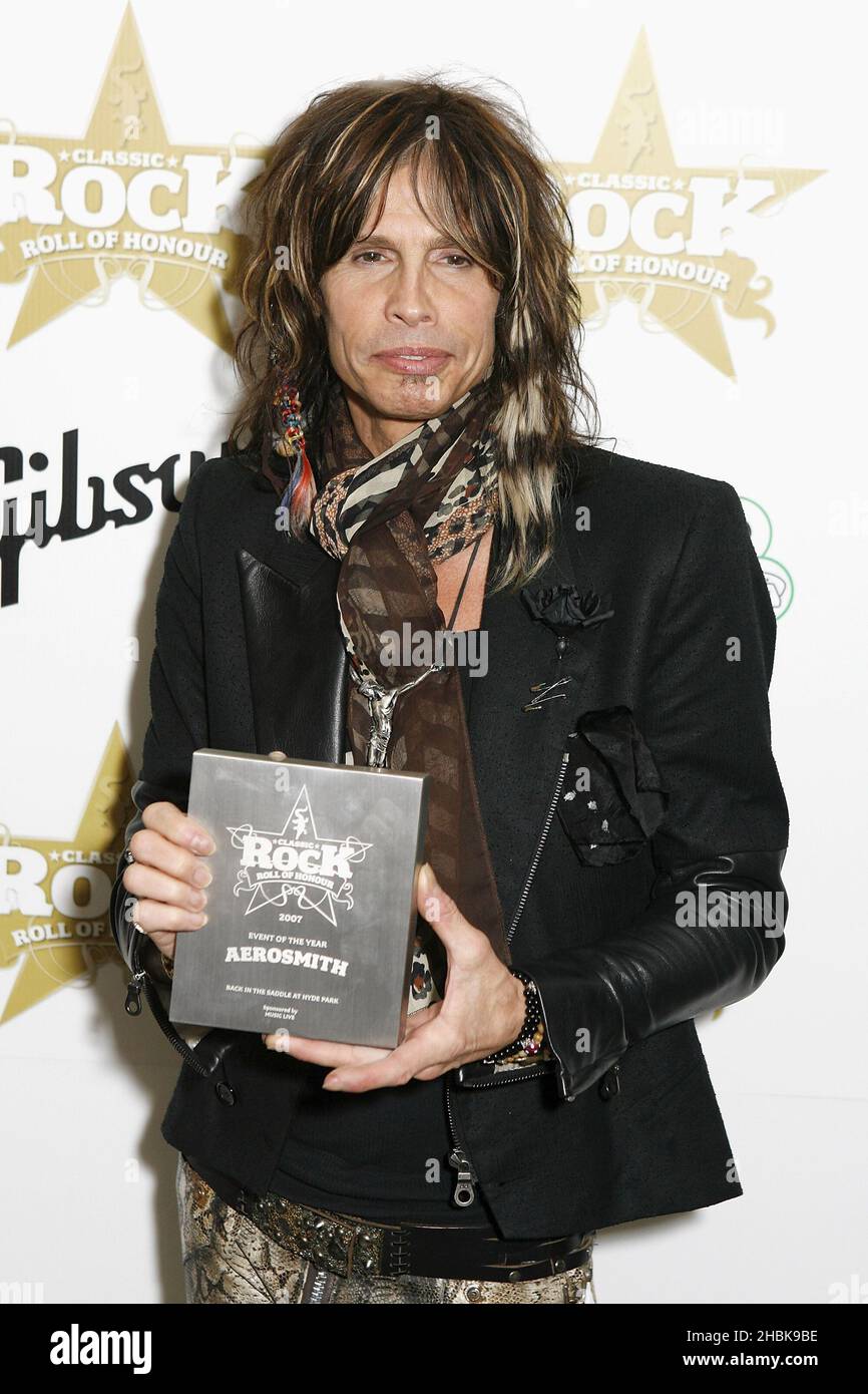 Steven Tyler of Aerosmith collects award for Aerosmith at Hyde Park ...