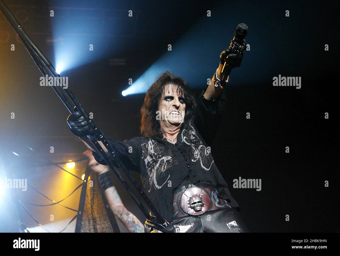 Alice Cooper performs on stage at Wembley Arena in London Stock Photo ...