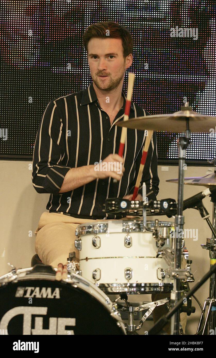 Paul Stewart of The Feeling performs on stage at HMV, Oxford Street ...