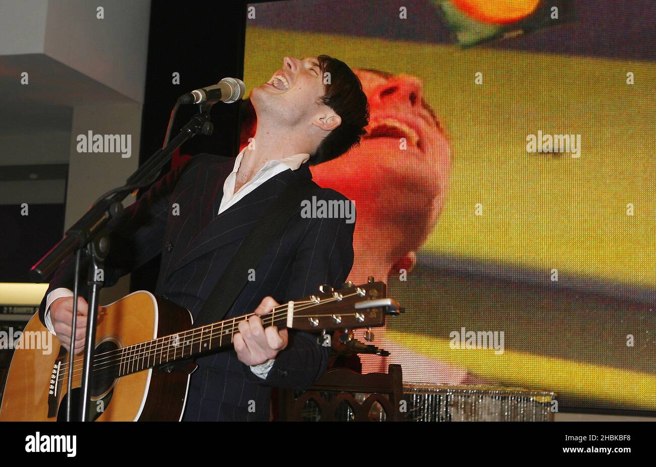 Dan Gillespie Sells of The Feeling performs on stage at HMV, Oxford ...