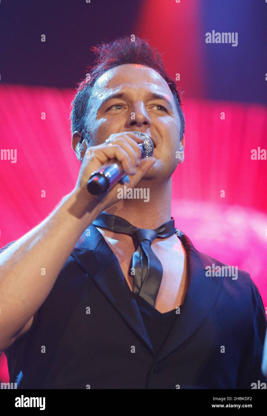 Boyzone mikey graham hi-res stock photography and images - Alamy