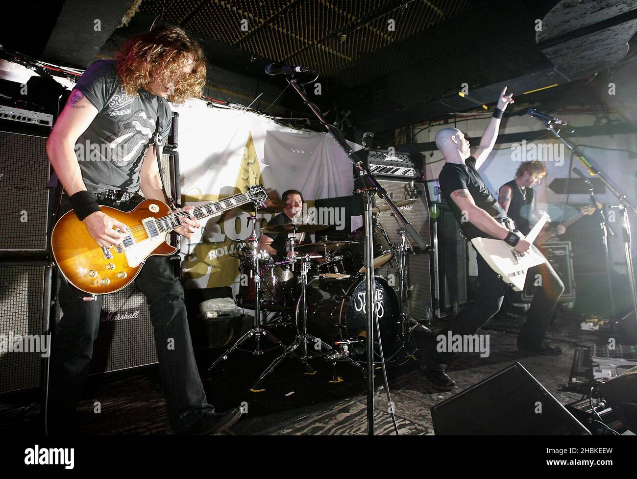 Classic magazine hi-res stock photography and images - Alamy