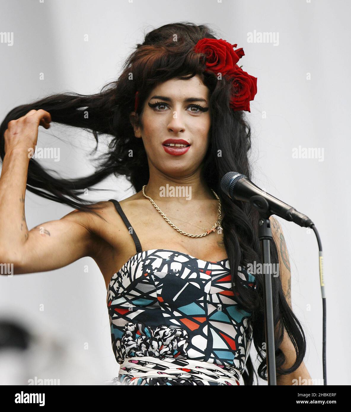 Amy winehouse concert hi-res stock photography and images - Alamy