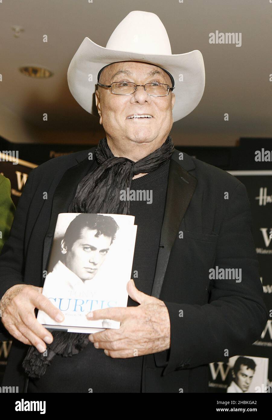 Tony Curtis signs copies of his book, 'American Prince - My ...