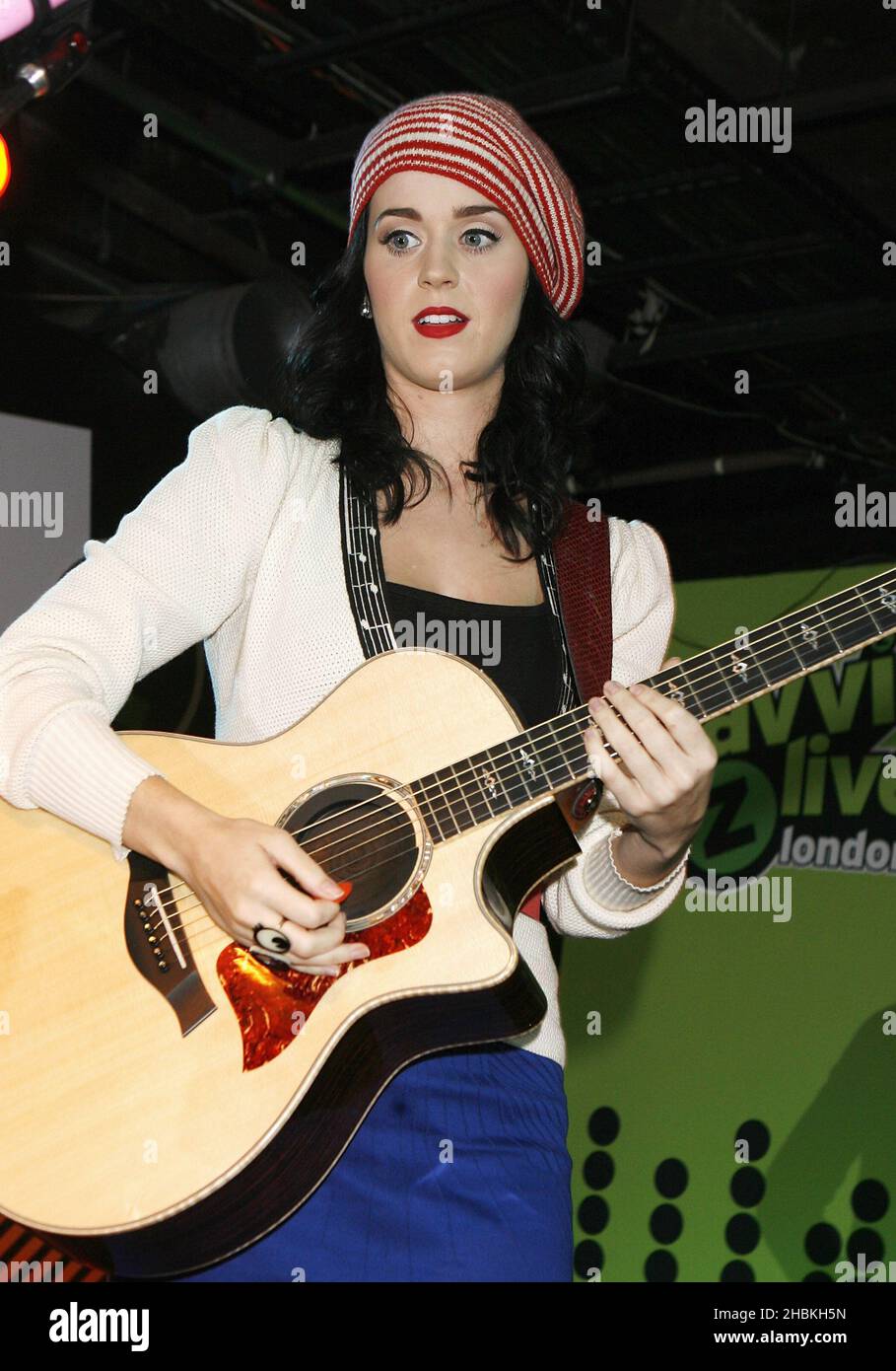 Katy Perry performing at an instore gig and signing, at Zavvi, central ...