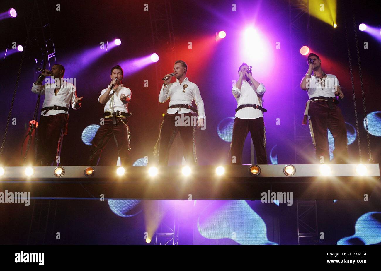 (Left - right) Shane Lynch, Ronan Keating, Stephen Gately, Mikey Graham ...