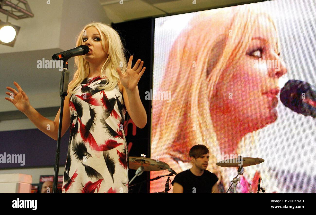 Little Boots performs and signs her new debut album 'Hands' at HMV on ...