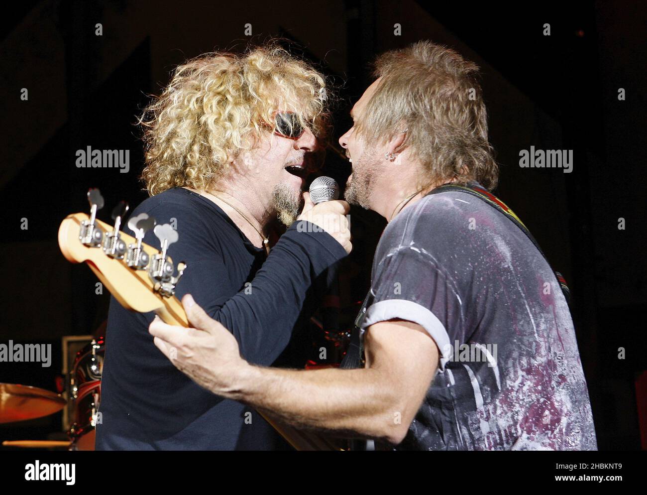 Sammy Hagar and Mark Anthony of Van Halen perform with Chickenfoot at ...