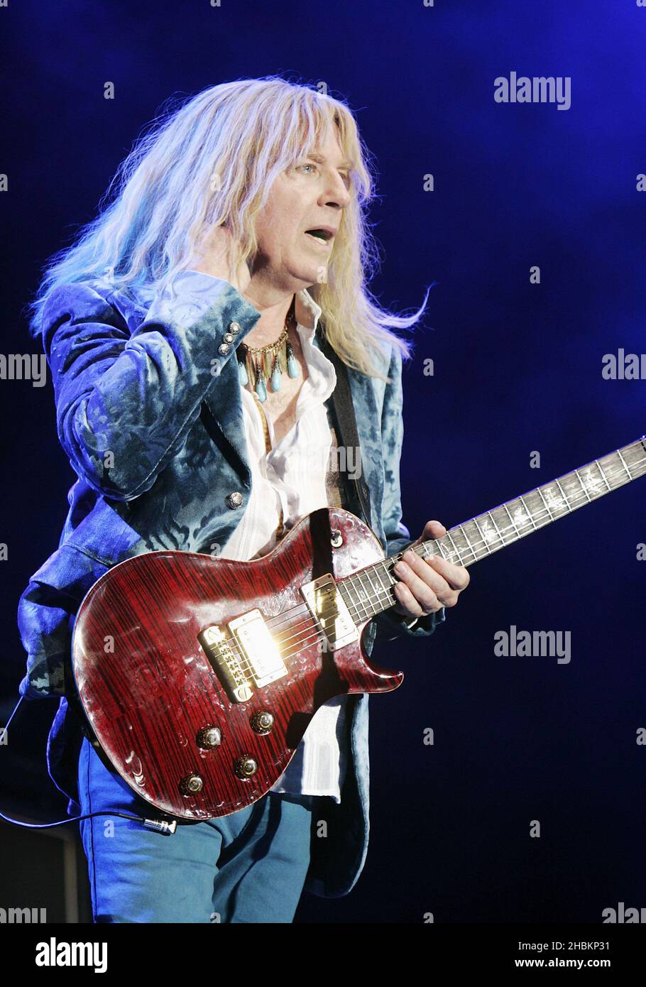 David St. Hubbins (Michael McKean) of Spinal Tap performs on stage at ...